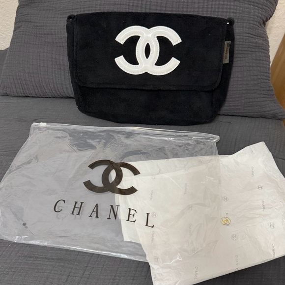 CHANEL | Bags | Chanel Precision Gwp Classic Black And White Cc Bag ...